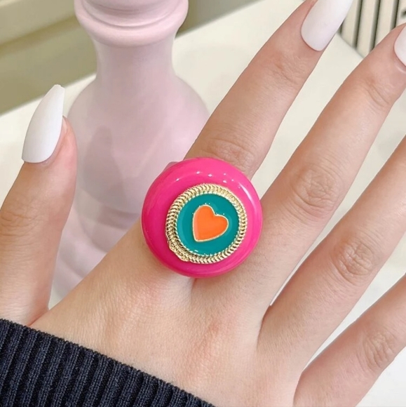 None | Jewelry | Y2k Chunky Heart Polyresin Ring Statement Ring Hot ...